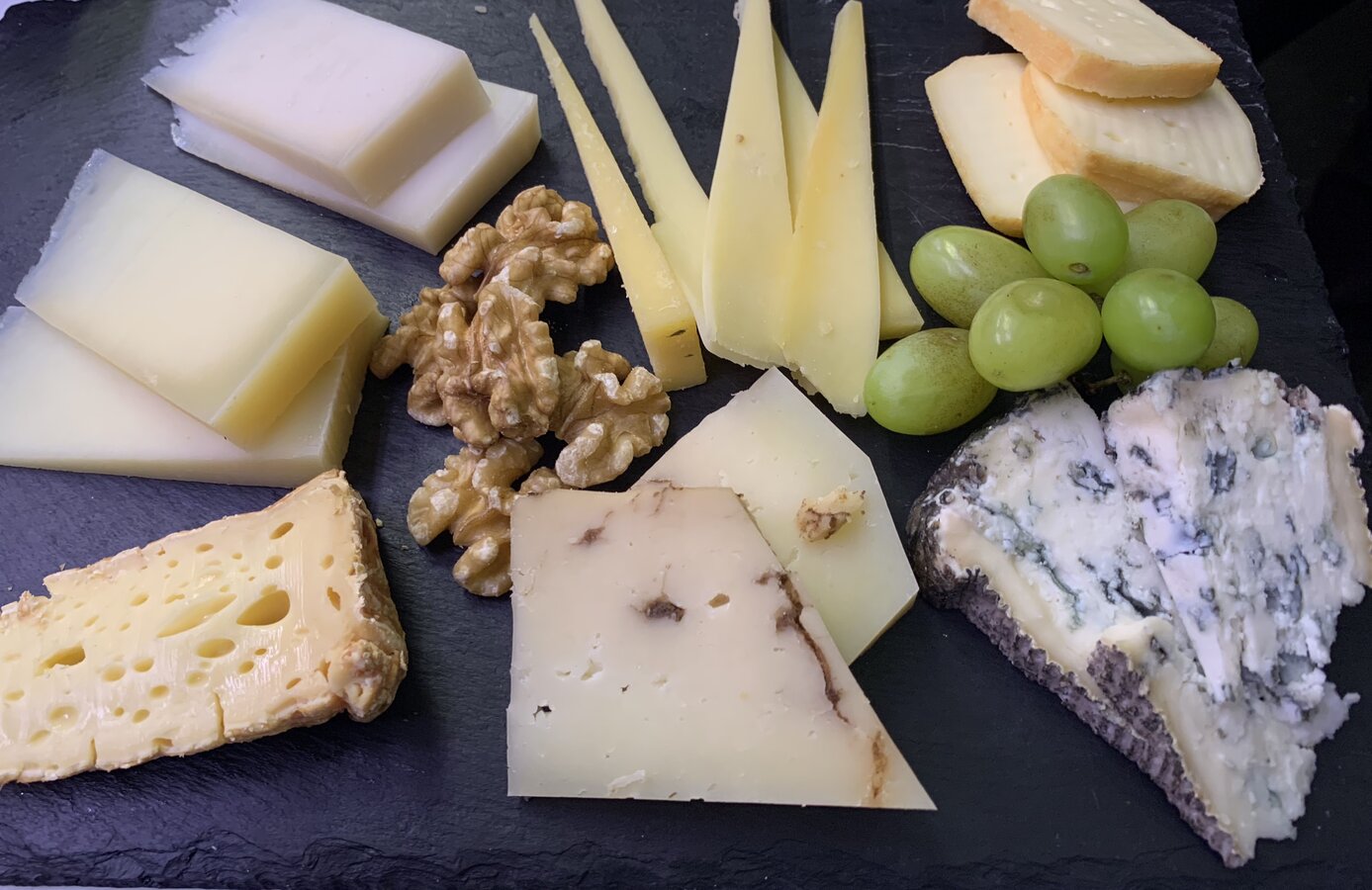 Delikatessen Nussbaumer I Shopping-Tipp für Graz