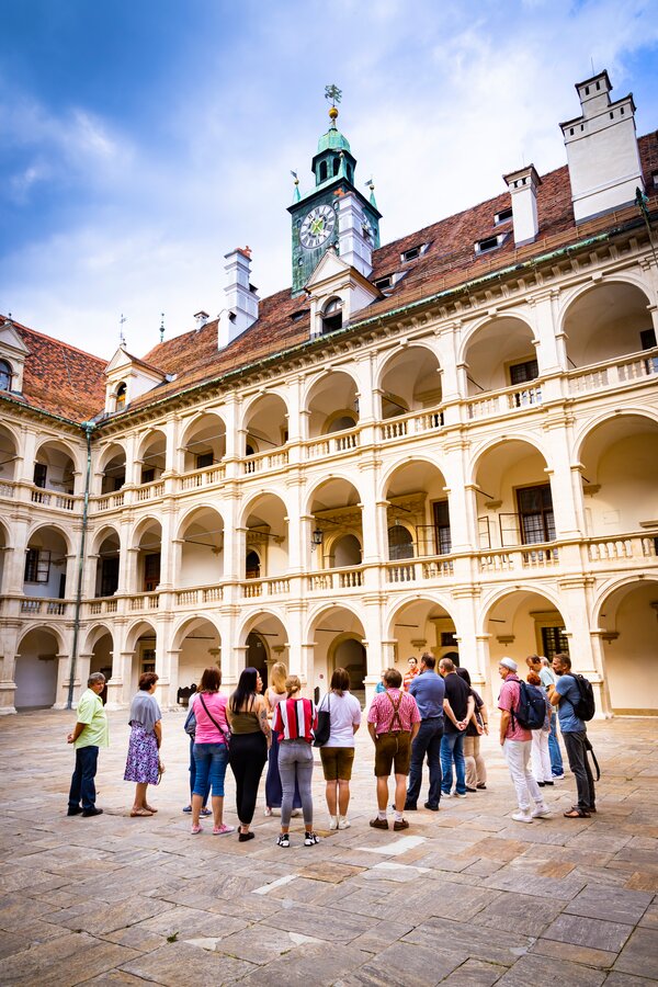 Stadtführungen & Stadtrundfahrten in Graz 2023 | Graz Tourismus