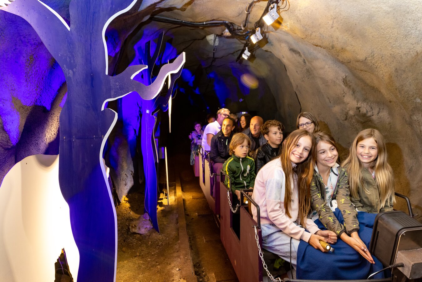 Schlossberg lift and Schlossbergbahn funicular | Graz Tourism